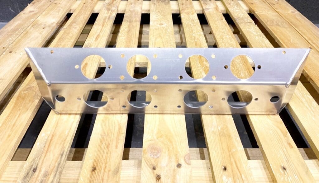 Air Line Suzie Frame Bracket Air Bar for Hydraulic Oil Tank