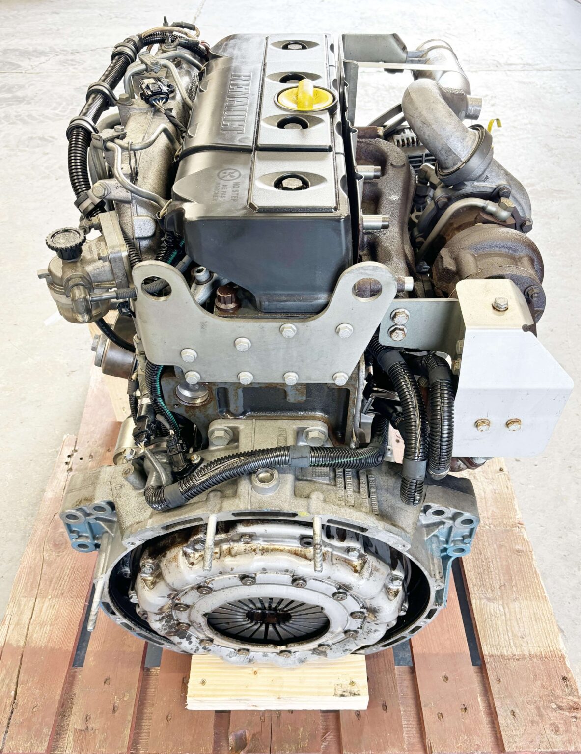 A fast guide to Renault truck engines